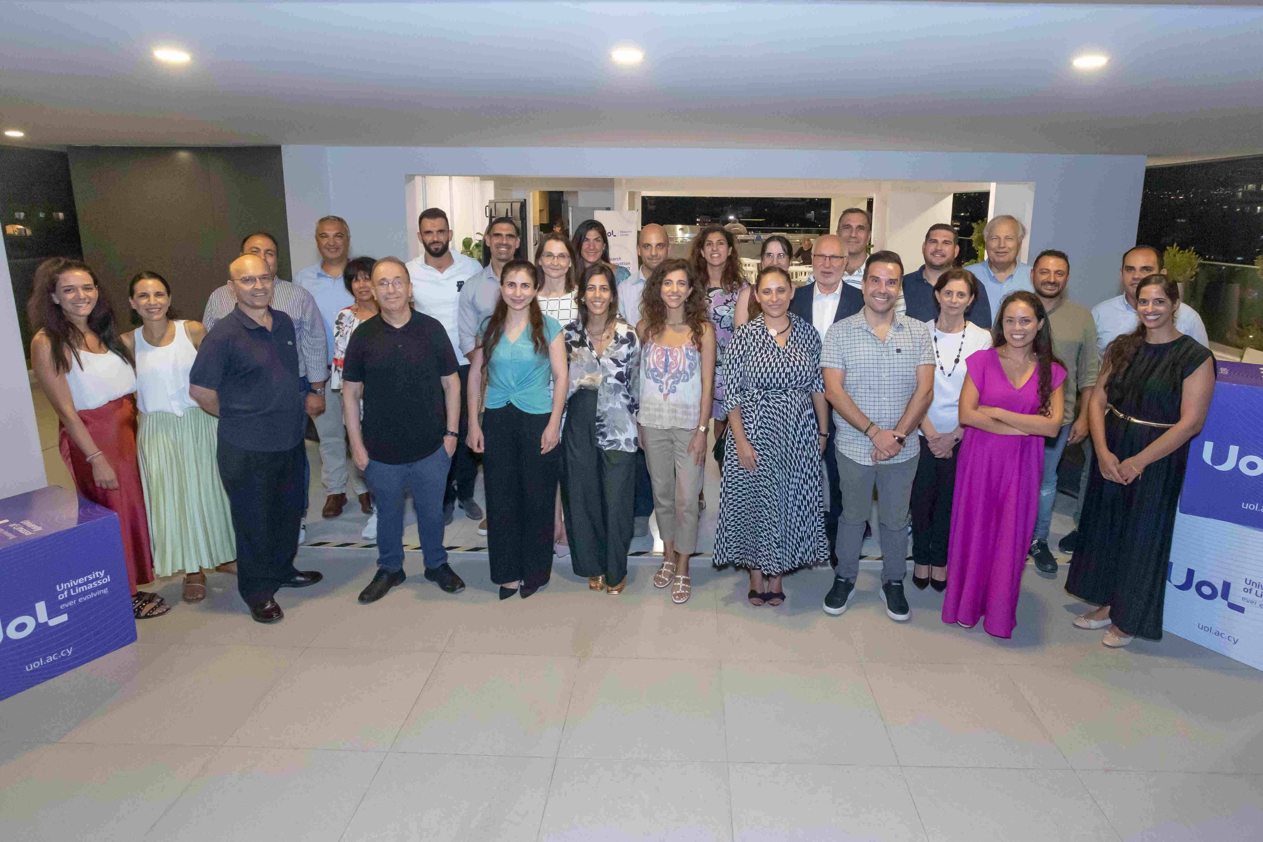 利马索尔大学教师为新学年做好准备 - UoL / 利马索尔大学